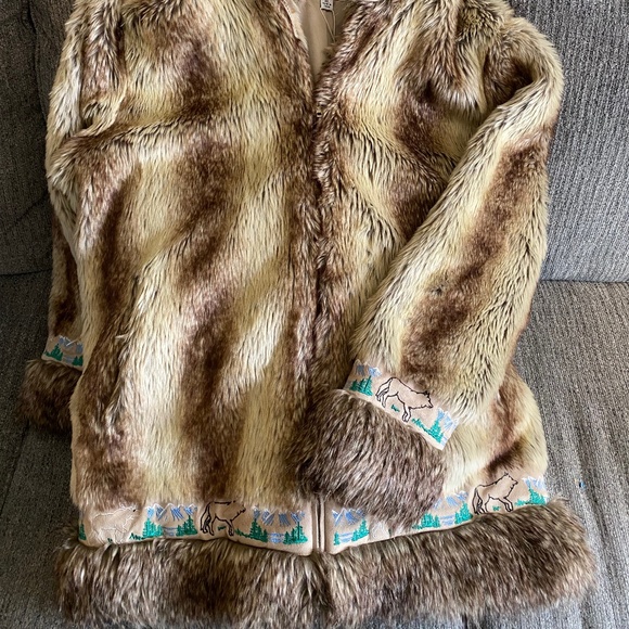 Ameri Mode | Jackets & Coats | Vintage Ameri Mode Fur Coat | Poshmark